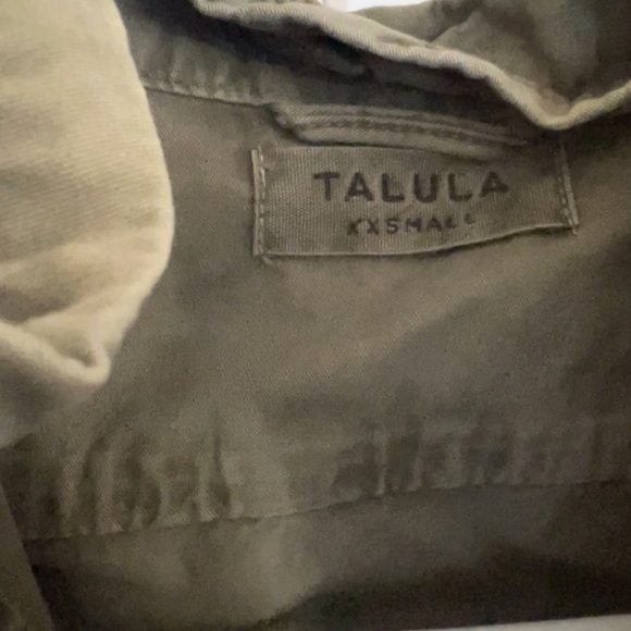 Talula | Jackets & Coats | Nwot Aritzia Talula Trooper Hooded Green ...